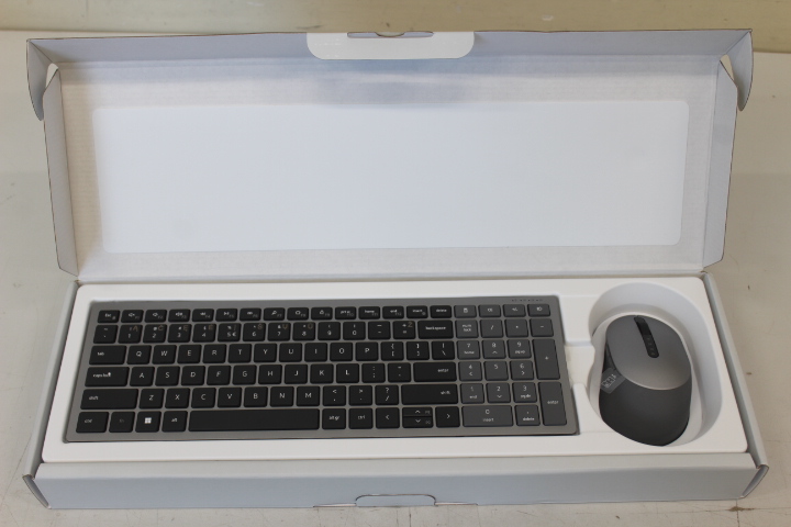DELL SALE OUT. | Dell | Keyboard and Mouse | KM7120W | Keyboard and ...